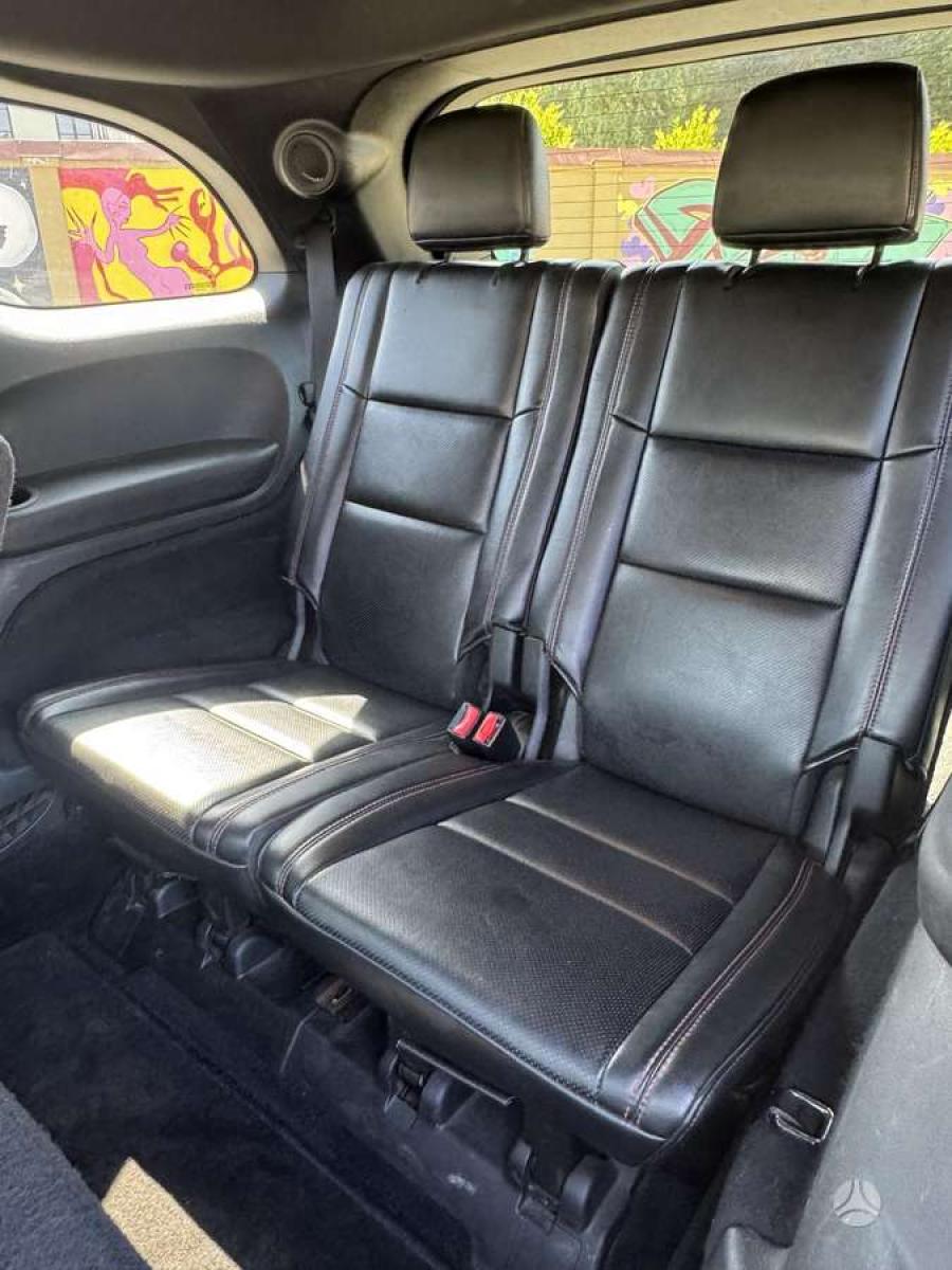 Grey Dodge Durango 2014 in Kedainiai, with an engine capacity of 5.65 L and mileage of 453 thousand km for 7000 €, photo 15 on AUTOMOTO.COM.LV