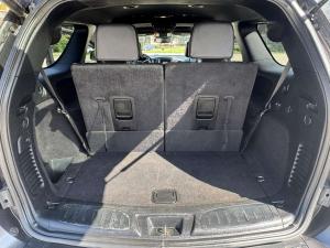 Grey Dodge Durango 2014 in Kedainiai, with an engine capacity of 5.65 L and mileage of 453 thousand km for 7000 €, photo 17 on AUTOMOTO.COM.LV