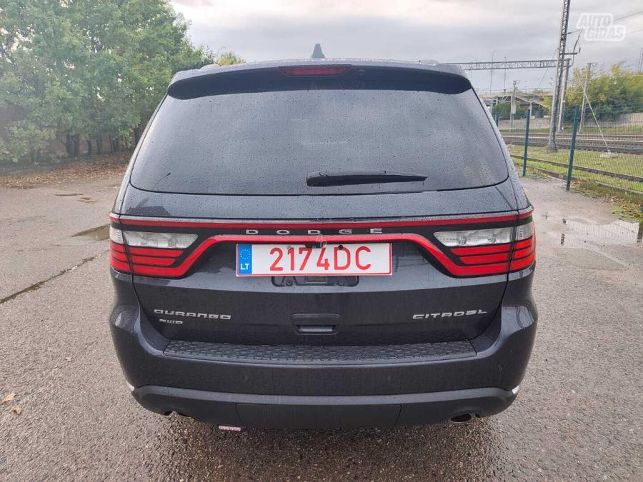 Grey Dodge Durango 2014 in Siauliai, with an engine capacity of 3.60 L and mileage of 285 thousand km for 14000 €, photo 6 on AUTOMOTO.COM.LV