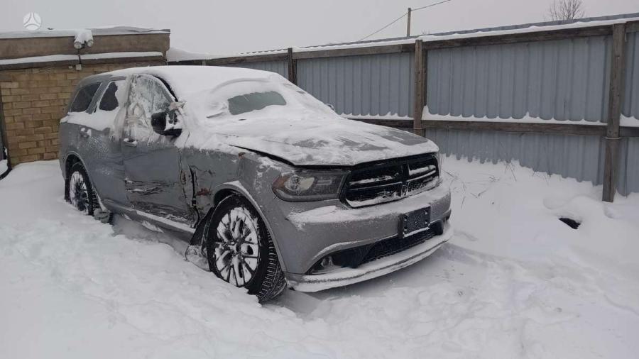 Pelēks Dodge Durango 2015 Šauļi, ar dzinēja tilpumu 3.60 L un nobraukumu 287 tūkst. km par 7300 €, foto 2 vietnē AUTOMOTO.COM.LV