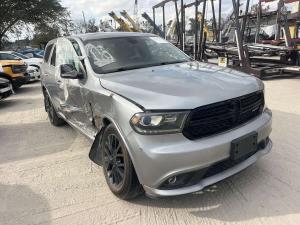 Pelēks Dodge Durango 2015 Šauļi, ar dzinēja tilpumu 3.60 L un nobraukumu 287 tūkst. km par 7300 €, foto 3 vietnē AUTOMOTO.COM.LV