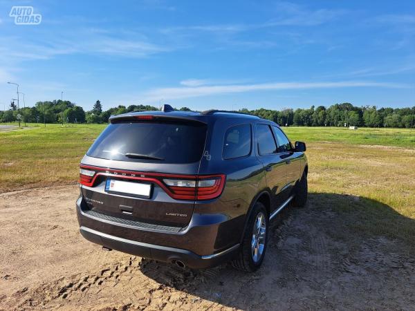Grey Dodge Durango 2015 in Kaunas, with an engine capacity of 3.60 L and mileage of 263 thousand km for 13900 €, photo 4 on AUTOMOTO.COM.LV
