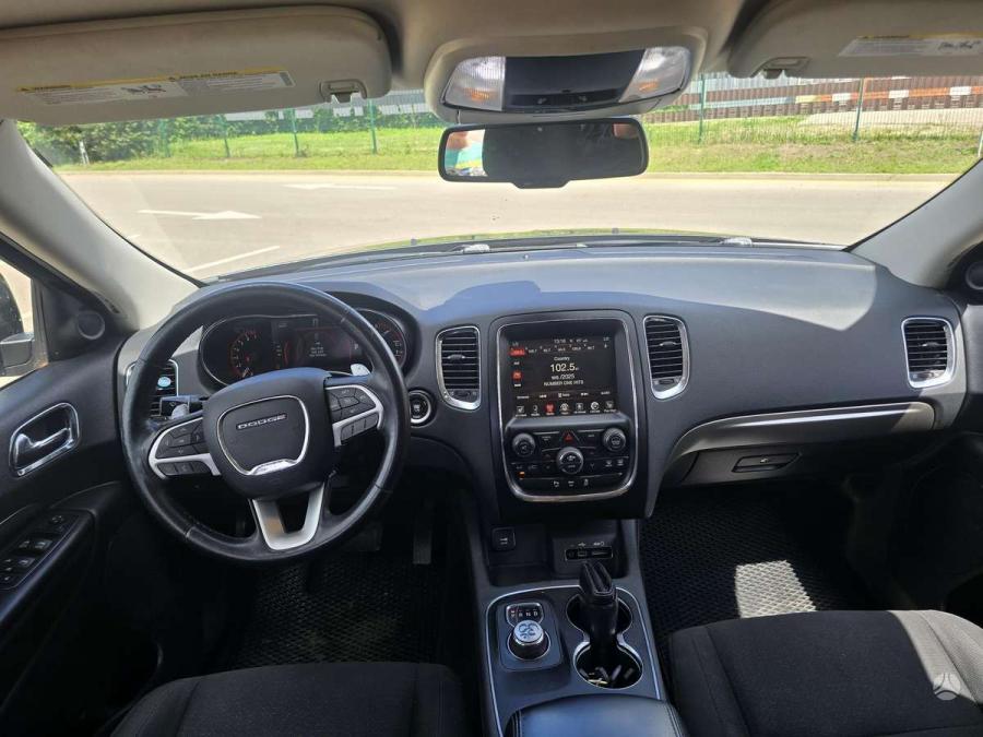 Grey Dodge Durango 2015 in Kaunas, with an engine capacity of 3.60 L and mileage of 169 thousand km for 14000 €, photo 10 on AUTOMOTO.COM.LV
