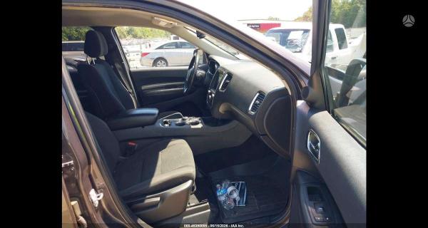 Pelēks Dodge Durango 2015 Klaipėda, ar dzinēja tilpumu 3.60 L un nobraukumu 356 tūkst. km par 5900 €, foto 7 vietnē AUTOMOTO.COM.LV