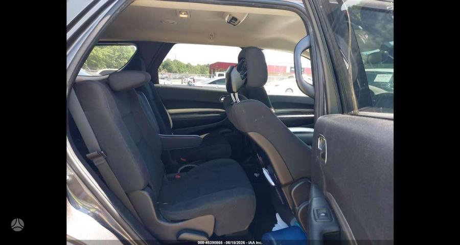 Grey Dodge Durango 2015 in Klaipeda, with an engine capacity of 3.60 L and mileage of 356 thousand km for 5900 €, photo 9 on AUTOMOTO.COM.LV