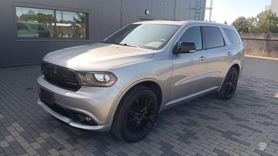 Grey Dodge Durango 2015 in Siauliai, with an engine capacity of 3.60 L and mileage of 286 thousand km for 12800 €, photo 4 on AUTOMOTO.COM.LV
