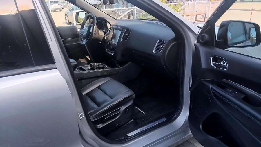 Grey Dodge Durango 2015 in Siauliai, with an engine capacity of 3.60 L and mileage of 286 thousand km for 12800 €, photo 17 on AUTOMOTO.COM.LV