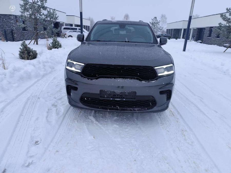 Pelēks Dodge Durango 2016 Kauņa, ar dzinēja tilpumu 3.60 L un nobraukumu 182 tūkst. km par 13300 €, foto 2 vietnē AUTOMOTO.COM.LV