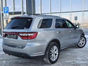 Grey Dodge Durango 2016 in Vilnius, with an engine capacity of 3.60 L and mileage of 300 thousand km for 14950 €, photo 15 on AUTOMOTO.COM.LV