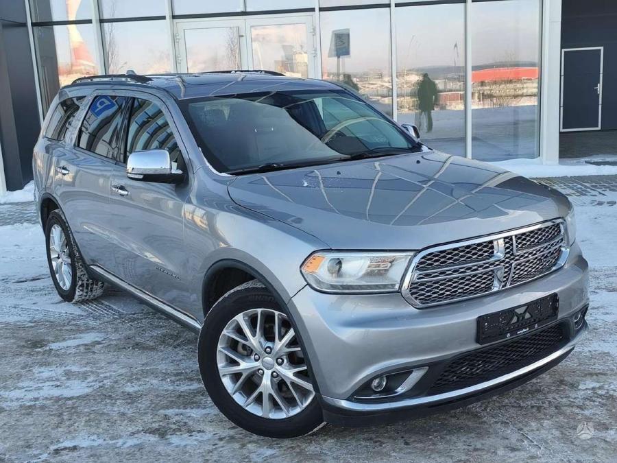 Grey Dodge Durango 2016 in Vilnius, with an engine capacity of 3.60 L and mileage of 300 thousand km for 14950 €, photo 17 on AUTOMOTO.COM.LV