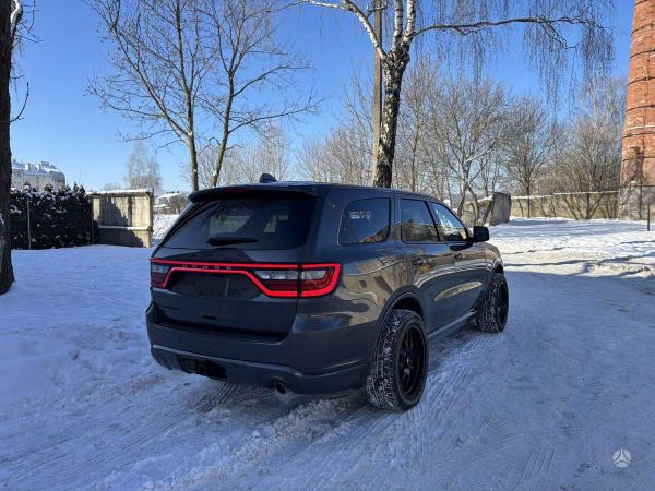 Grey Dodge Durango 2016 in Kaunas, with an engine capacity of 3.60 L and mileage of 265 thousand km for 11490 €, photo 5 on AUTOMOTO.COM.LV