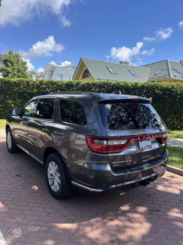 Grey Dodge Durango 2016 in Klaipeda, with an engine capacity of 3.60 L and mileage of 256 thousand km for 10990 €, photo 6 on AUTOMOTO.COM.LV