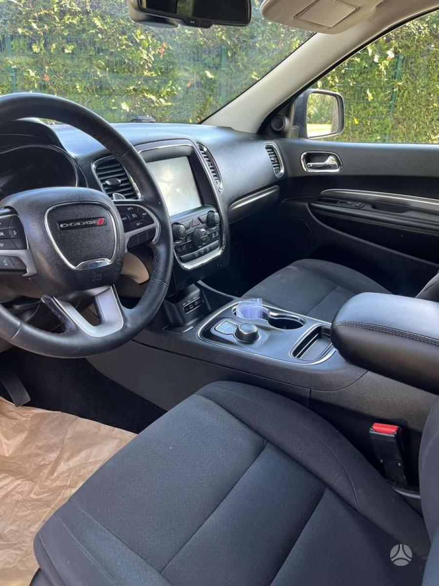 Grey Dodge Durango 2016 in Klaipeda, with an engine capacity of 3.60 L and mileage of 256 thousand km for 10990 €, photo 13 on AUTOMOTO.COM.LV