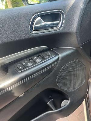 Grey Dodge Durango 2016 in Klaipeda, with an engine capacity of 3.60 L and mileage of 256 thousand km for 10990 €, photo 16 on AUTOMOTO.COM.LV