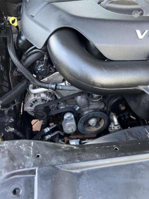 Grey Dodge Durango 2016 in Klaipeda, with an engine capacity of 3.60 L and mileage of 256 thousand km for 10990 €, photo 18 on AUTOMOTO.COM.LV