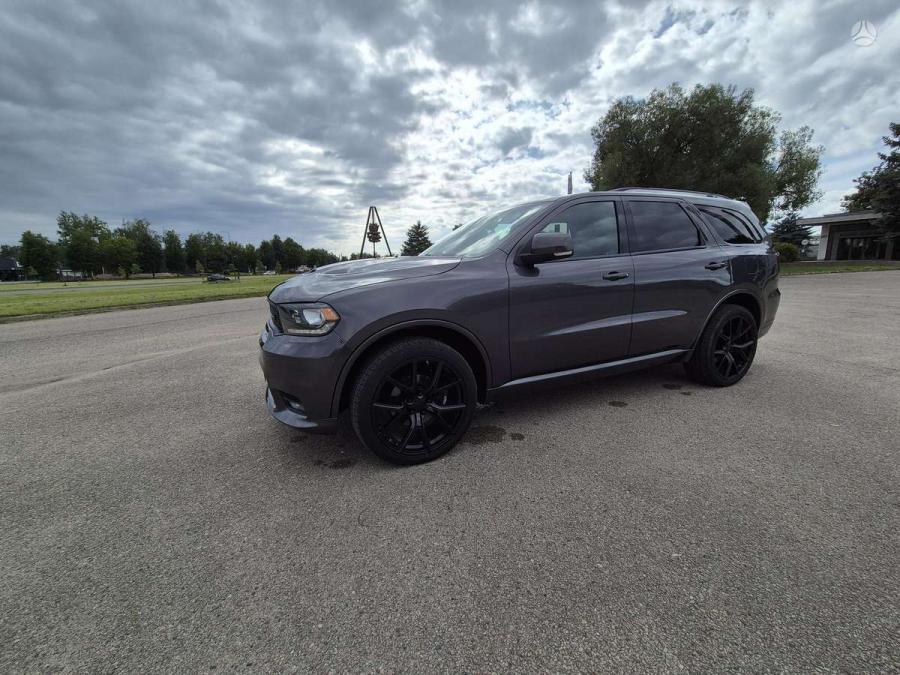 Pelēks Dodge Durango 2016 Kauņa, ar dzinēja tilpumu 3.60 L un nobraukumu 169 tūkst. km par 17700 €, foto 4 vietnē AUTOMOTO.COM.LV