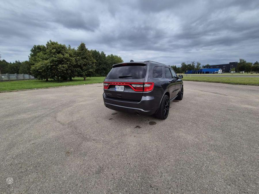 Pelēks Dodge Durango 2016 Kauņa, ar dzinēja tilpumu 3.60 L un nobraukumu 169 tūkst. km par 17700 €, foto 11 vietnē AUTOMOTO.COM.LV