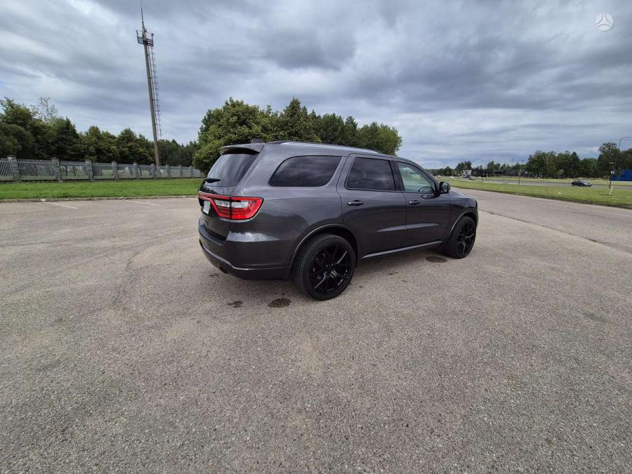 Pelēks Dodge Durango 2016 Kauņa, ar dzinēja tilpumu 3.60 L un nobraukumu 169 tūkst. km par 17700 €, foto 12 vietnē AUTOMOTO.COM.LV