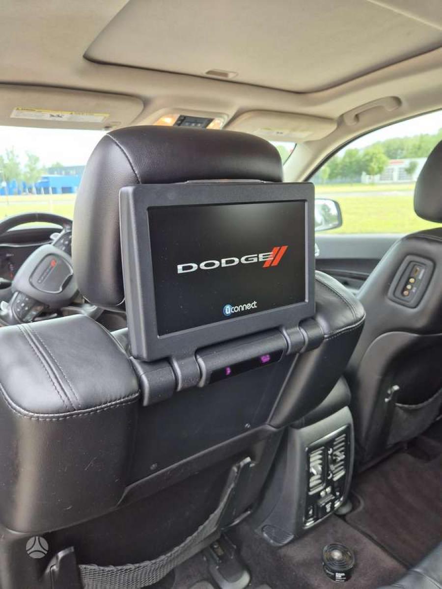 Pelēks Dodge Durango 2016 Kauņa, ar dzinēja tilpumu 3.60 L un nobraukumu 169 tūkst. km par 17700 €, foto 28 vietnē AUTOMOTO.COM.LV