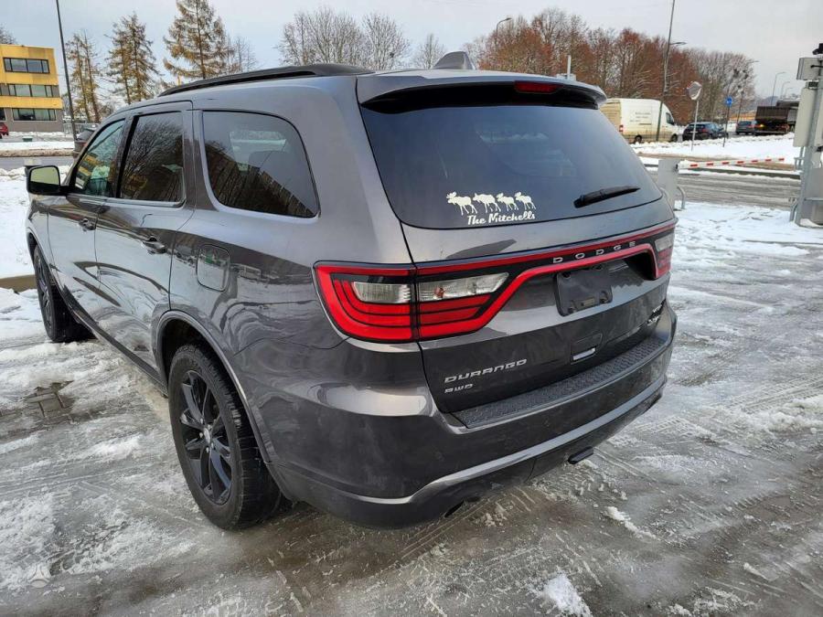 Grey Dodge Durango 2017 in Kaunas, with an engine capacity of 3.60 L and mileage of 160 thousand km for 15400 €, photo 9 on AUTOMOTO.COM.LV