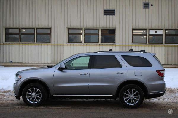 Grey Dodge Durango 2017 in Vilnius, with an engine capacity of 3.60 L and mileage of 165 thousand km for 10900 €, photo 2 on AUTOMOTO.COM.LV