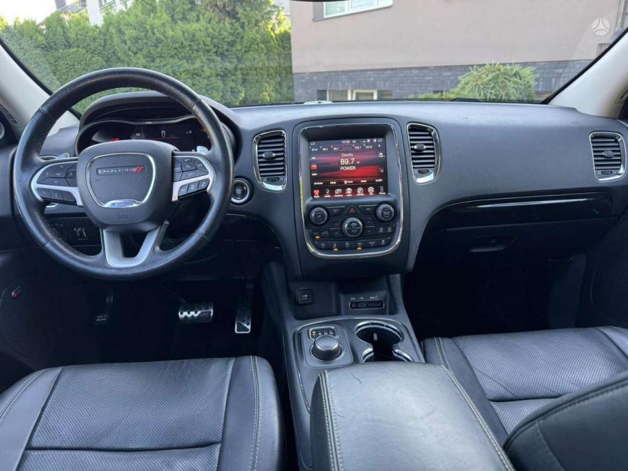 Grey Dodge Durango 2017 in Siauliai, with an engine capacity of 3.60 L and mileage of 0 thousand km for 8250 €, photo 16 on AUTOMOTO.COM.LV