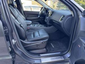 Grey Dodge Durango 2017 in Siauliai, with an engine capacity of 3.60 L and mileage of 0 thousand km for 8250 €, photo 21 on AUTOMOTO.COM.LV