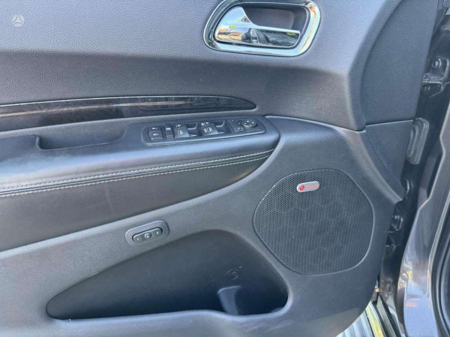 Grey Dodge Durango 2017 in Siauliai, with an engine capacity of 3.60 L and mileage of 0 thousand km for 8250 €, photo 26 on AUTOMOTO.COM.LV