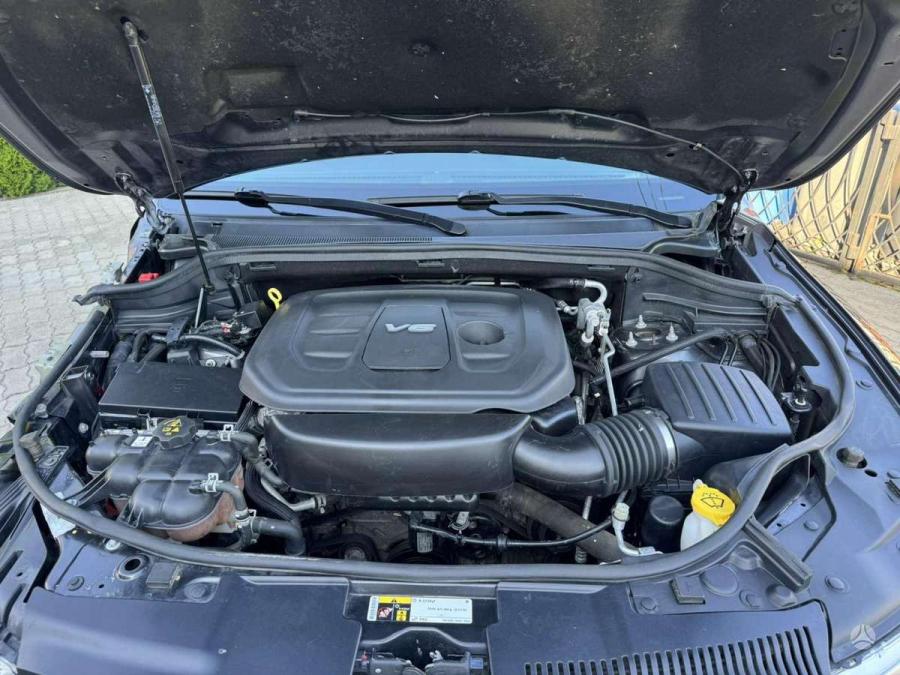 Grey Dodge Durango 2017 in Siauliai, with an engine capacity of 3.60 L and mileage of 0 thousand km for 8250 €, photo 28 on AUTOMOTO.COM.LV