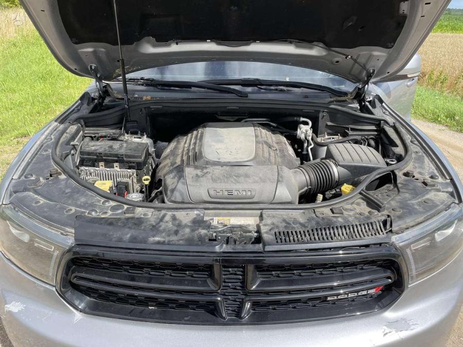 Grey Dodge Durango 2017 in Alytus, with an engine capacity of 5.65 L and mileage of 242 thousand km for 9300 €, photo 14 on AUTOMOTO.COM.LV