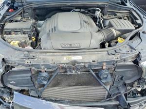 Grey Dodge Durango 2017 in Siauliai, with an engine capacity of 5.65 L and mileage of 256 thousand km for 10900 €, photo 13 on AUTOMOTO.COM.LV