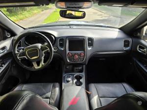 Grey Dodge Durango 2017 in Klaipeda, with an engine capacity of 5.65 L and mileage of 279 thousand km for 15300 €, photo 9 on AUTOMOTO.COM.LV