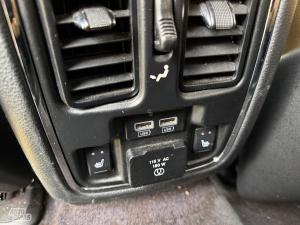 Grey Dodge Durango 2017 in Kaunas, with an engine capacity of 3.60 L and mileage of 155 thousand km for 9550 €, photo 16 on AUTOMOTO.COM.LV