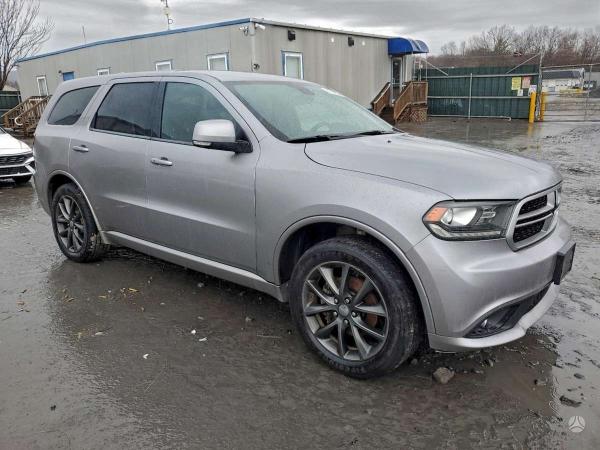 Grey Dodge Durango 2018 in Ukmerge, with an engine capacity of 3.60 L and mileage of 288 thousand km for 7700 €, photo 1 on AUTOMOTO.COM.LV