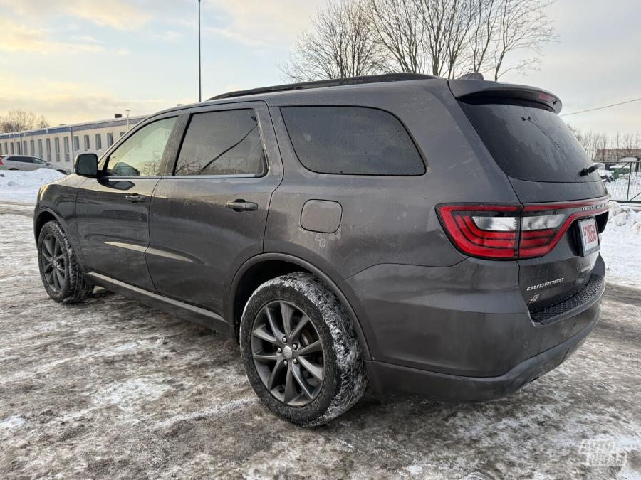 Grey Dodge Durango 2018 in Gargzdai, with an engine capacity of 3.60 L and mileage of 193 thousand km for 17500 €, photo 3 on AUTOMOTO.COM.LV