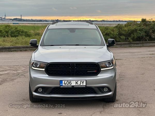 Pelēks Dodge Durango 2018 Tallina, ar dzinēja tilpumu 3.60 L un nobraukumu 155 tūkst. km par 25300 €, foto 2 vietnē AUTOMOTO.COM.LV