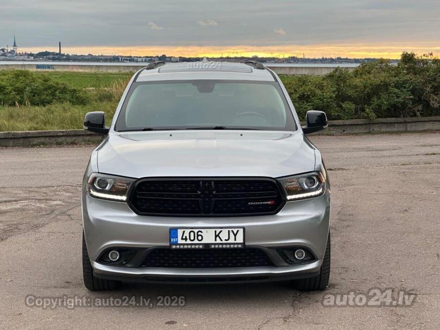Grey Dodge Durango 2018 in Tallinn, with an engine capacity of 3.60 L and mileage of 155 thousand km for 25300 €, photo 2 on AUTOMOTO.COM.LV