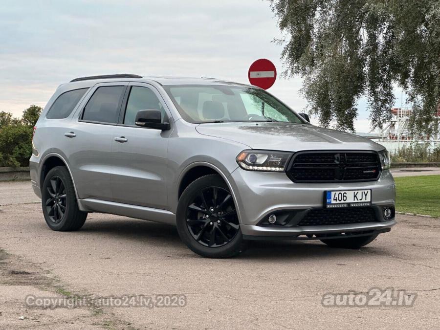 Grey Dodge Durango 2018 in Tallinn, with an engine capacity of 3.60 L and mileage of 155 thousand km for 25300 €, photo 4 on AUTOMOTO.COM.LV