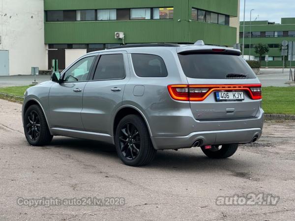 Pelēks Dodge Durango 2018 Tallina, ar dzinēja tilpumu 3.60 L un nobraukumu 155 tūkst. km par 25300 €, foto 8 vietnē AUTOMOTO.COM.LV