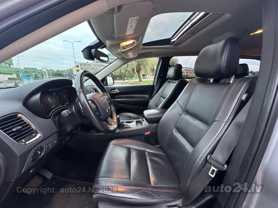Grey Dodge Durango 2018 in Tallinn, with an engine capacity of 3.60 L and mileage of 155 thousand km for 25300 €, photo 11 on AUTOMOTO.COM.LV