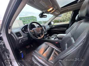 Grey Dodge Durango 2018 in Tallinn, with an engine capacity of 3.60 L and mileage of 155 thousand km for 25300 €, photo 12 on AUTOMOTO.COM.LV