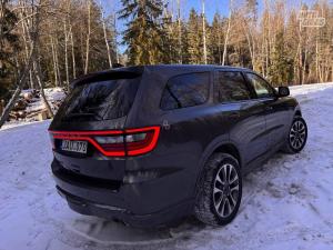 Grey Dodge Durango 2018 in Alytus, with an engine capacity of 3.60 L and mileage of 235 thousand km for 17750 €, photo 5 on AUTOMOTO.COM.LV
