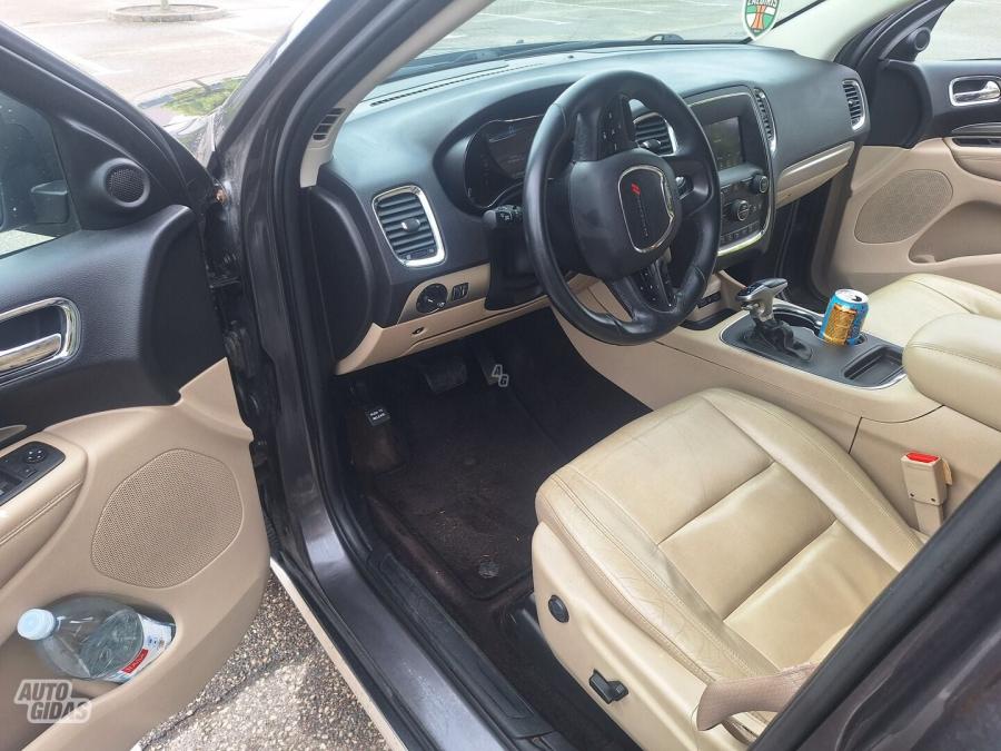 Grey Dodge Durango 2018 in Panevezys, with an engine capacity of 3.60 L and mileage of 311 thousand km for 13500 €, photo 11 on AUTOMOTO.COM.LV