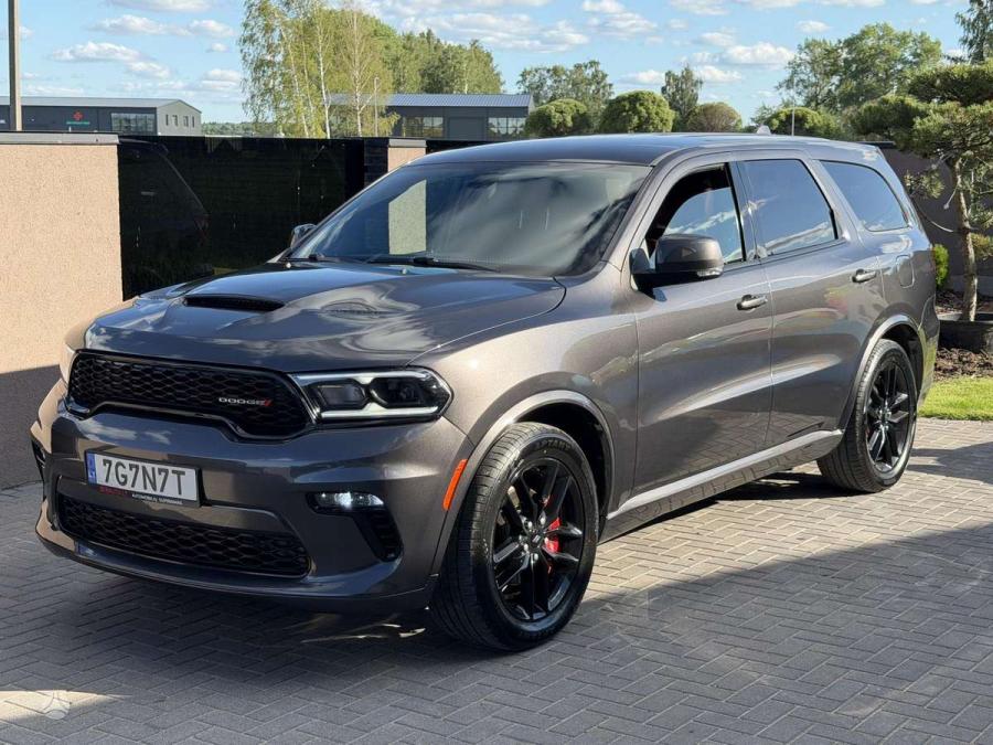 Grey Dodge Durango 2018 in Siauliai, with an engine capacity of 3.60 L and mileage of 179 thousand km for 15500 €, photo 1 on AUTOMOTO.COM.LV