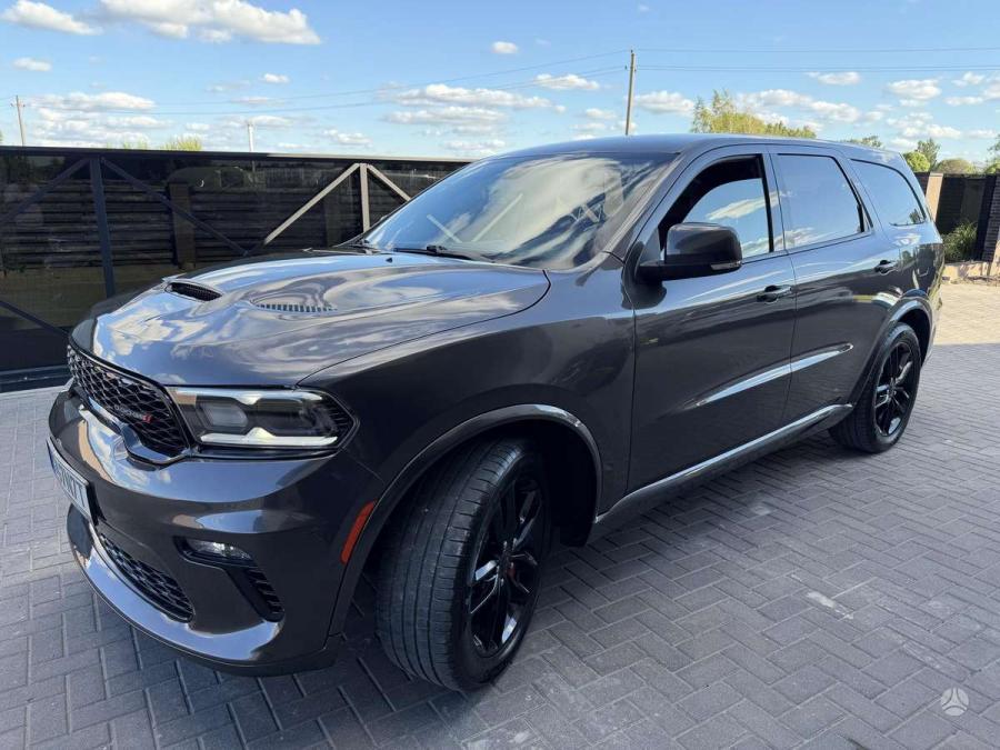 Grey Dodge Durango 2018 in Siauliai, with an engine capacity of 3.60 L and mileage of 179 thousand km for 15500 €, photo 4 on AUTOMOTO.COM.LV