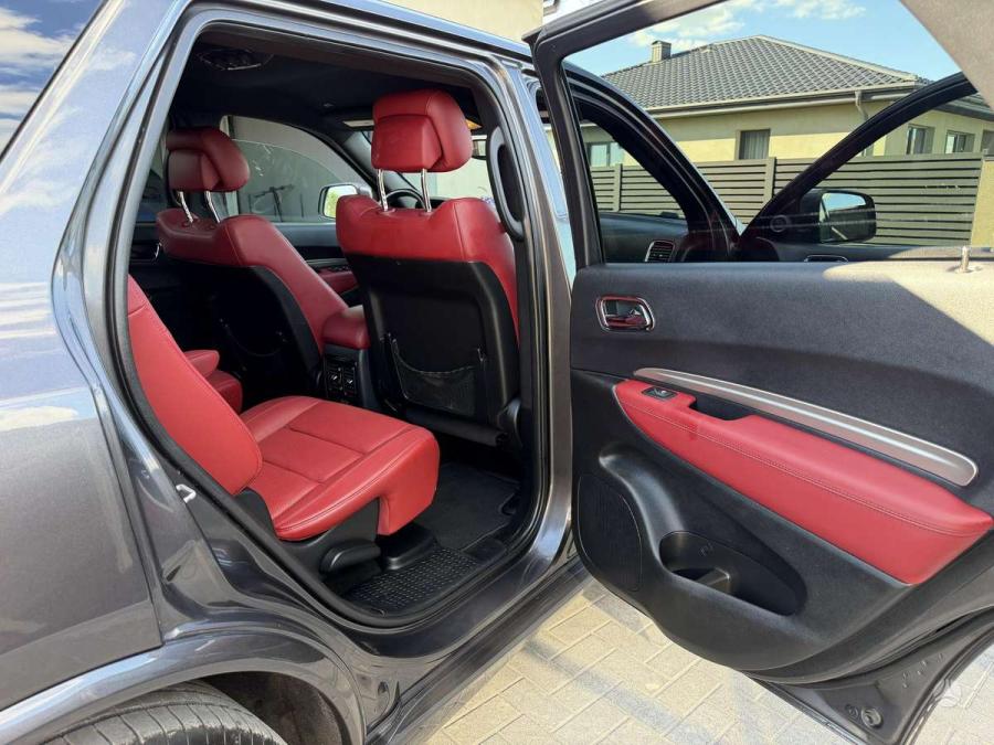 Grey Dodge Durango 2018 in Siauliai, with an engine capacity of 3.60 L and mileage of 179 thousand km for 15500 €, photo 19 on AUTOMOTO.COM.LV