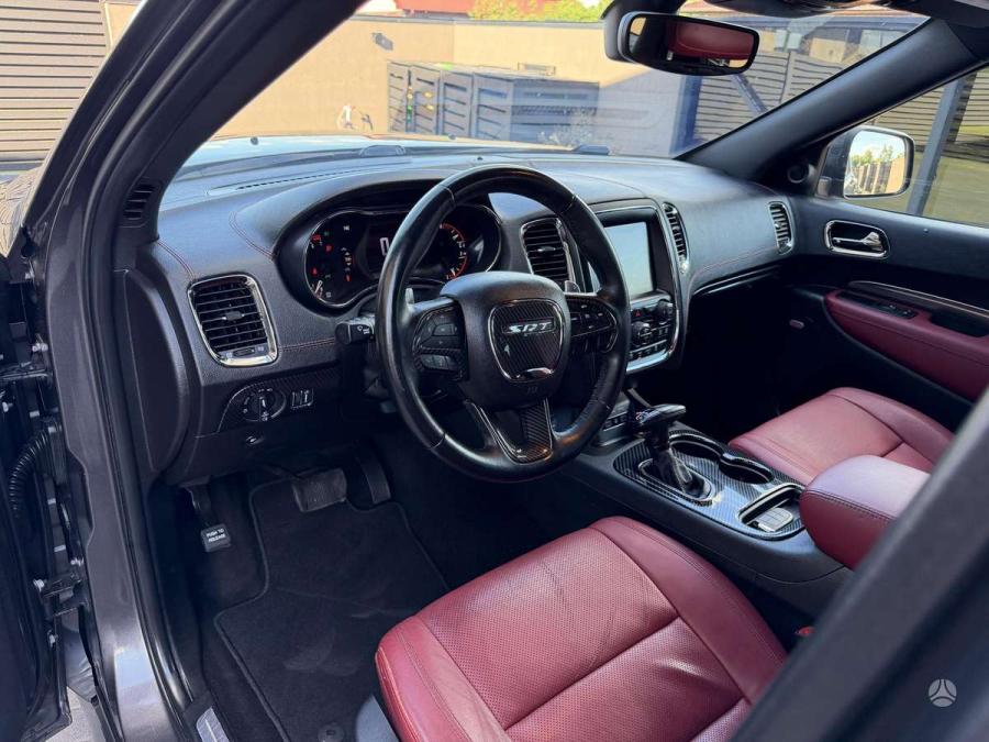 Grey Dodge Durango 2018 in Siauliai, with an engine capacity of 3.60 L and mileage of 179 thousand km for 15500 €, photo 28 on AUTOMOTO.COM.LV