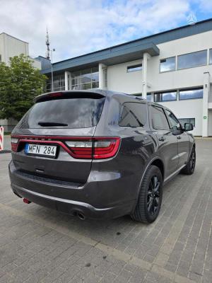 Grey Dodge Durango 2018 in Telschi, with an engine capacity of 3.60 L and mileage of 143 thousand km for 17800 €, photo 5 on AUTOMOTO.COM.LV