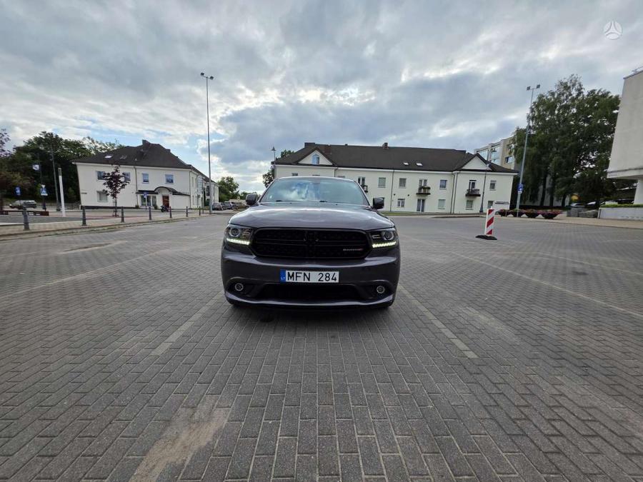 Grey Dodge Durango 2018 in Telschi, with an engine capacity of 3.60 L and mileage of 143 thousand km for 17800 €, photo 9 on AUTOMOTO.COM.LV