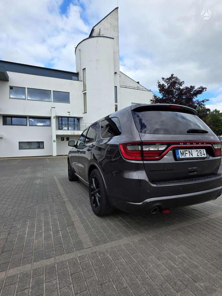 Grey Dodge Durango 2018 in Telschi, with an engine capacity of 3.60 L and mileage of 143 thousand km for 17800 €, photo 10 on AUTOMOTO.COM.LV